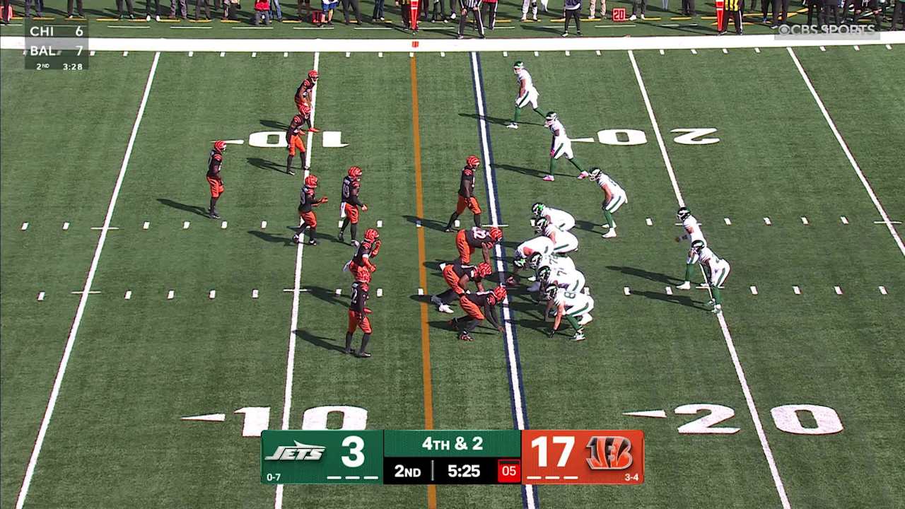 Jets-Bengals Highlight | Justin Fields Delivers Touch Pass to Tyler ...