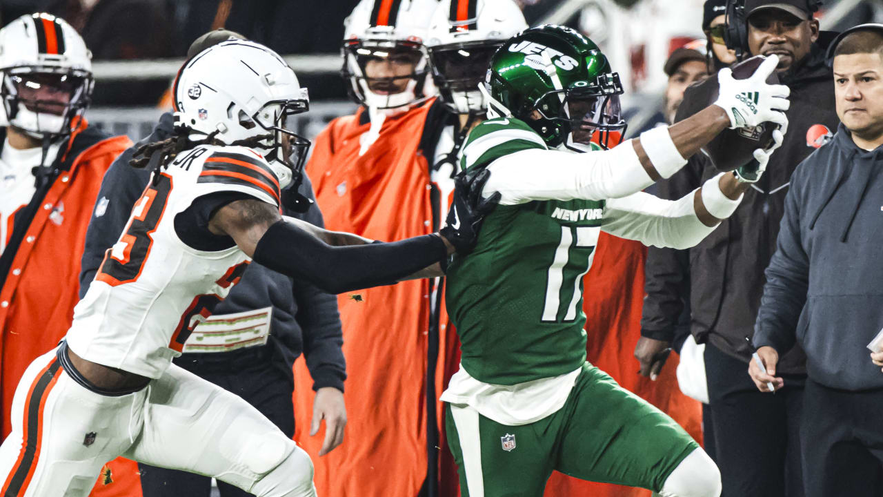 Highlights | Jets' Top Plays Against the Browns on Thursday Night Football