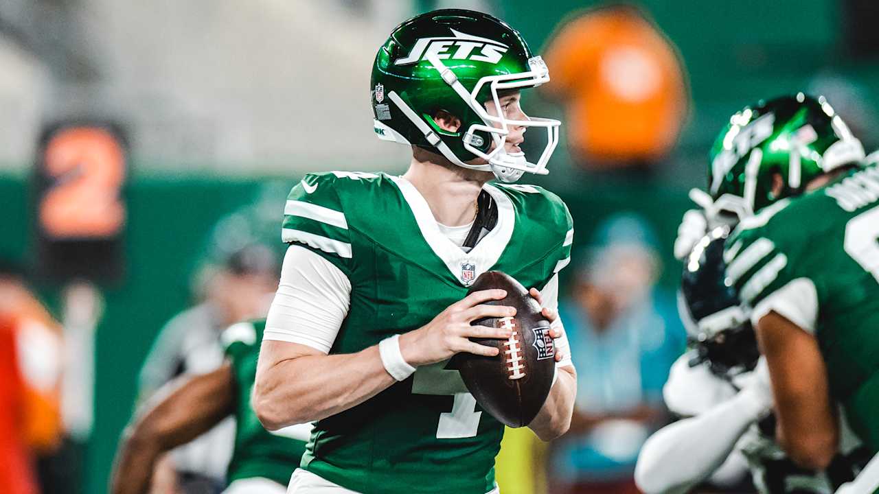 Jets Elevate QB Brady Cook, S Dean Clark to the Active Roster