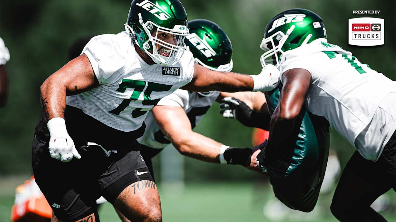 Photos | Jets Hit the Practice Field on Thursday to Officially Kick Off ...