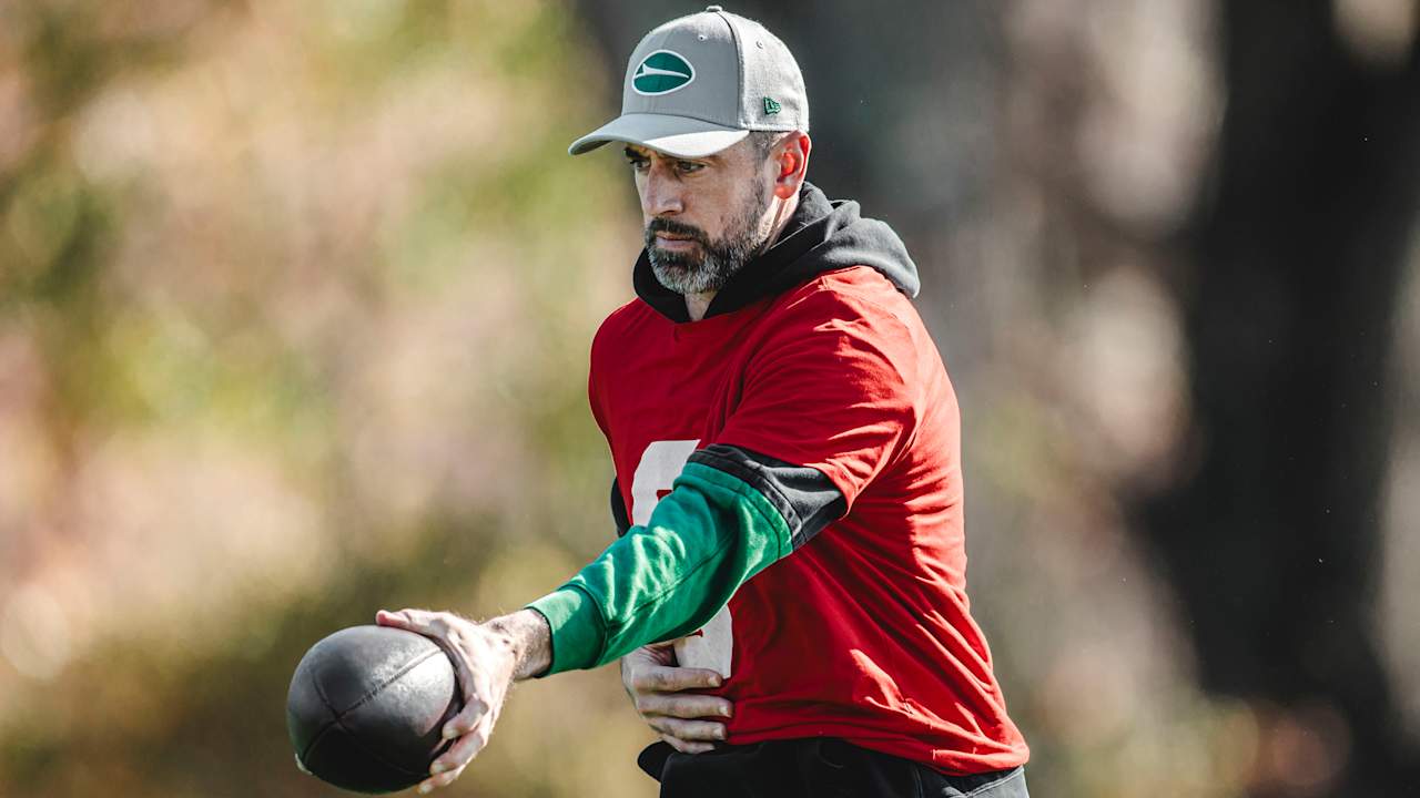 Aaron Rodgers Feels As Good Has He had In a Long Time Before Jets vs ...