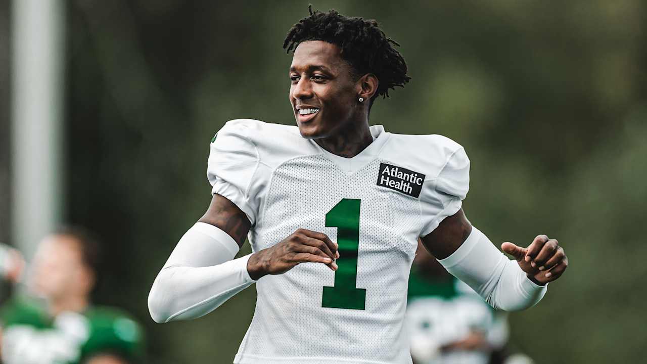 Practice Gallery | Jets Gearing Up for Sunday's Matchup With Steelers