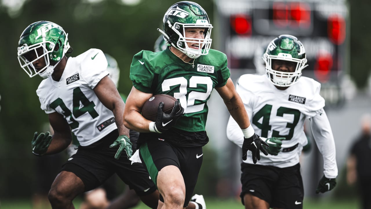Gallery | Jets Return to the Field After Memorial Day Weekend