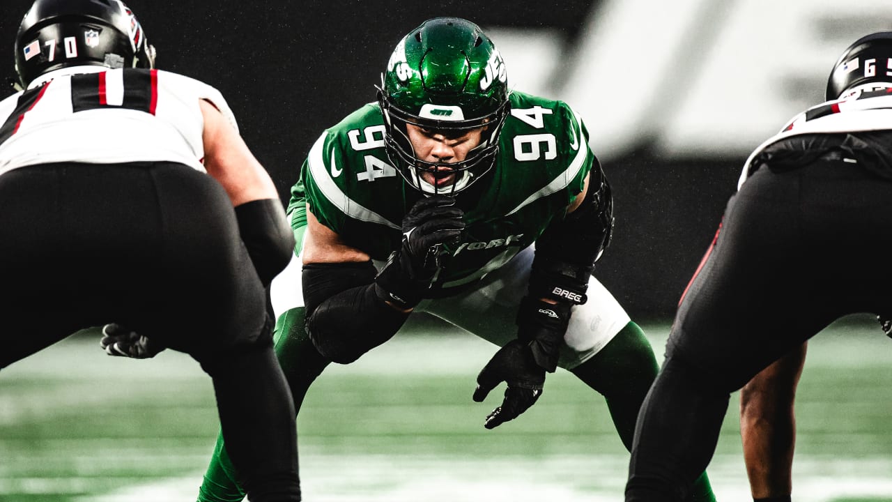 Jets Defensive Lineman Solomon Thomas Says the Team Is 'Closer Than a ...