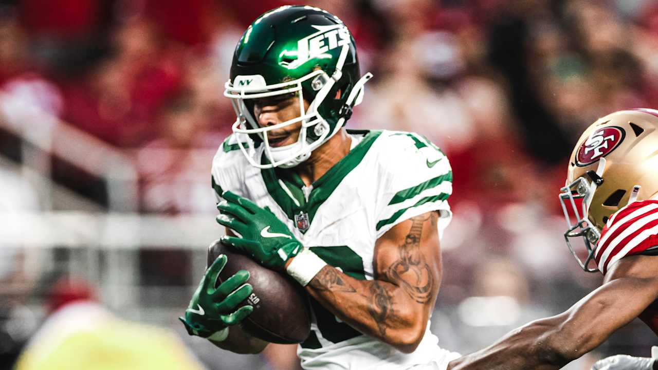 Jets Activate WR Allen Lazard, OL Wes Schweitzer from Injured Reserve