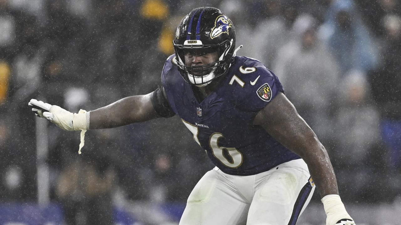 Six Things to Know About New Jets Offensive Lineman John Simpson