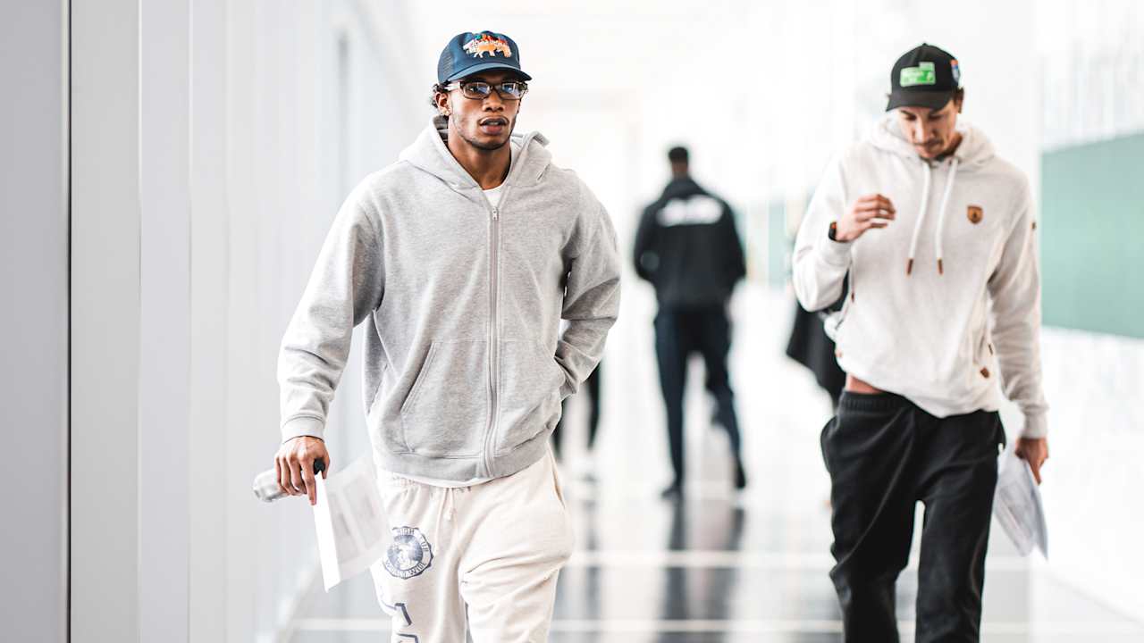 Gallery | Photos from 2025 Locker Clean Out Day