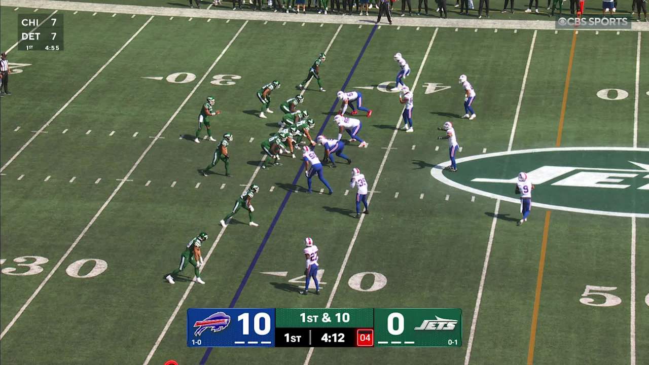 Jets-Bills Highlight | Justin Fields Delivers Pass to Garrett Wilson ...
