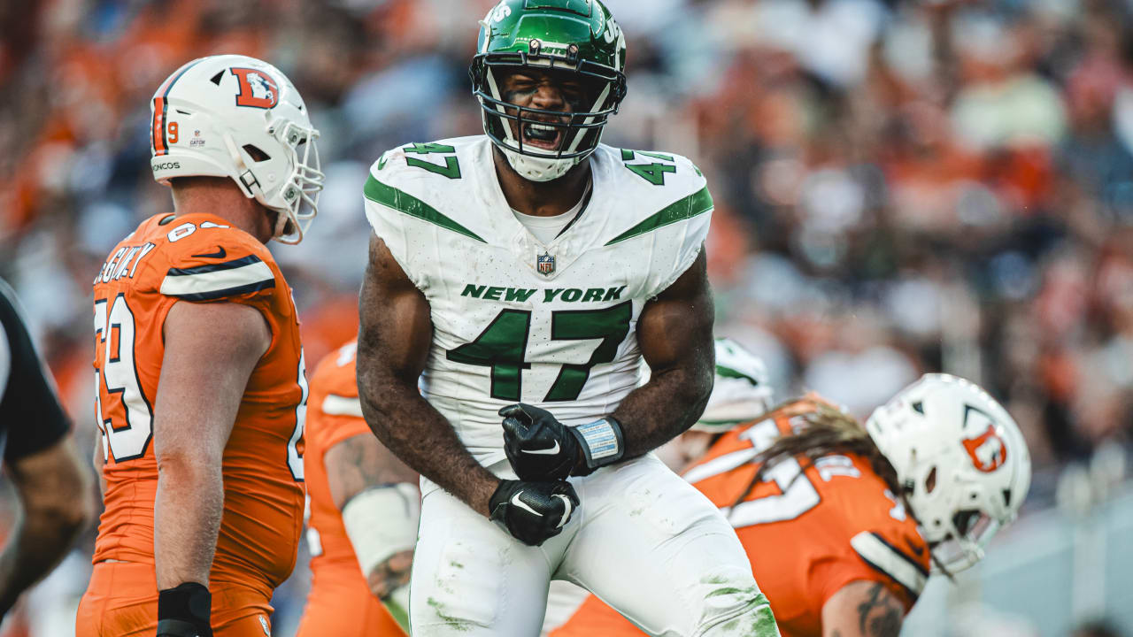 Photos | Best of Bryce Huff During His Career Season with the Jets