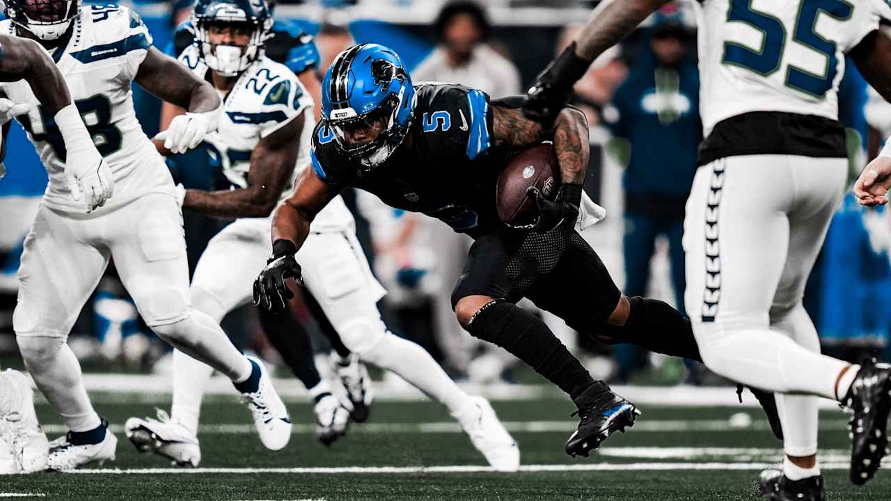 HIGHLIGHT: Montgomery is tackle-breaking machine on 40-yard pickup