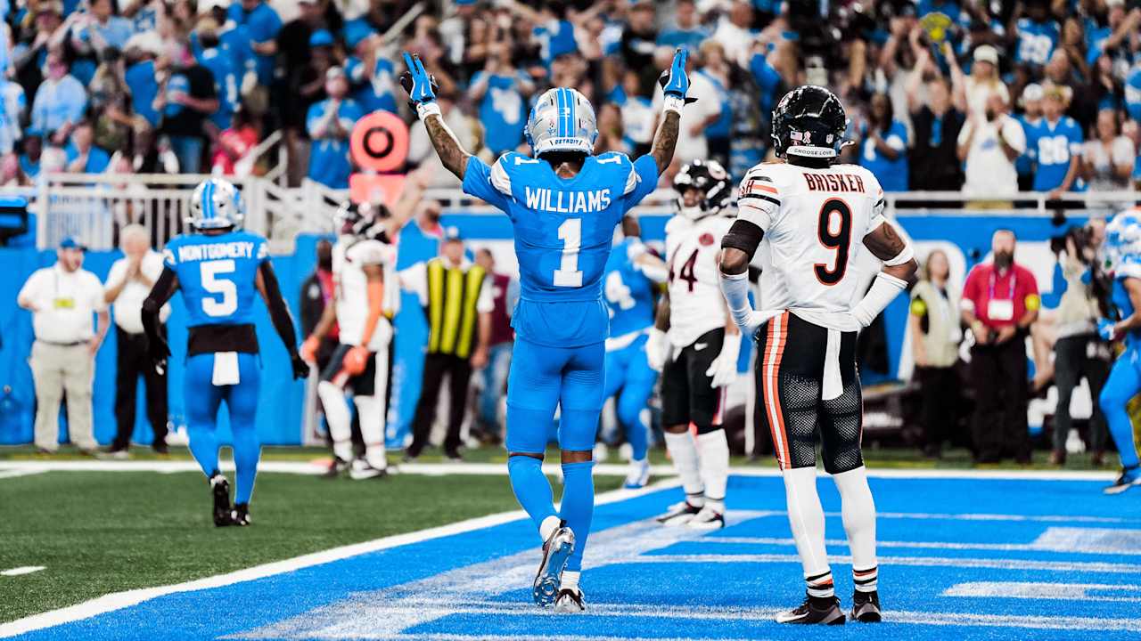 Williams' explosive plays from 108-yard game vs. Bears Week 2