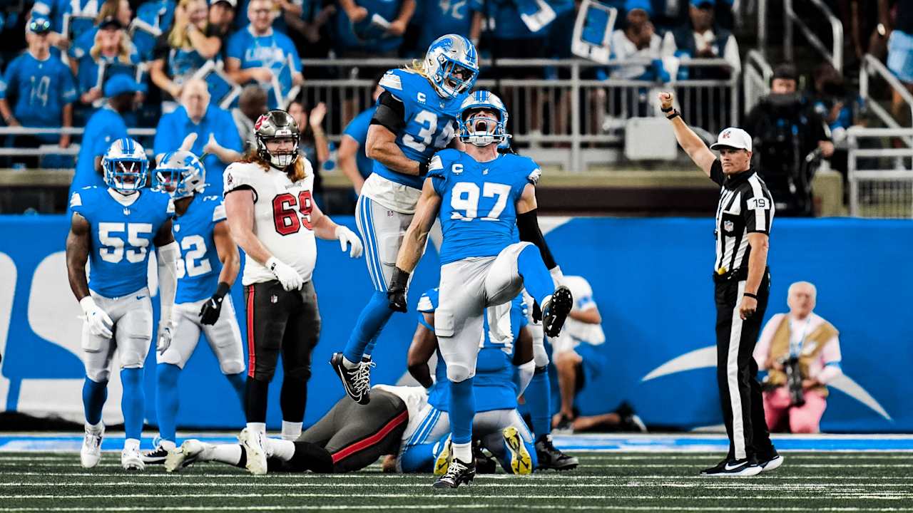 HIGHLIGHT: Hutchinson forces fourth down with sack-fumble