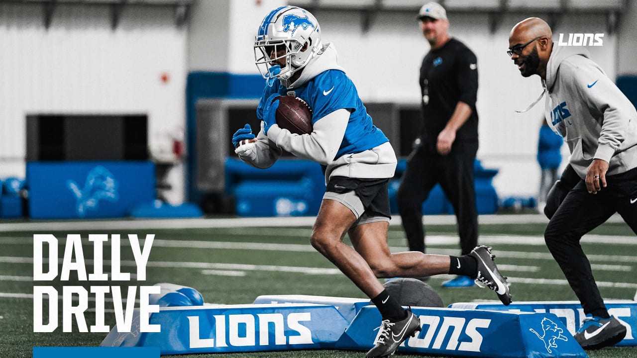Detroit Lions sign 11 players to futures contracts