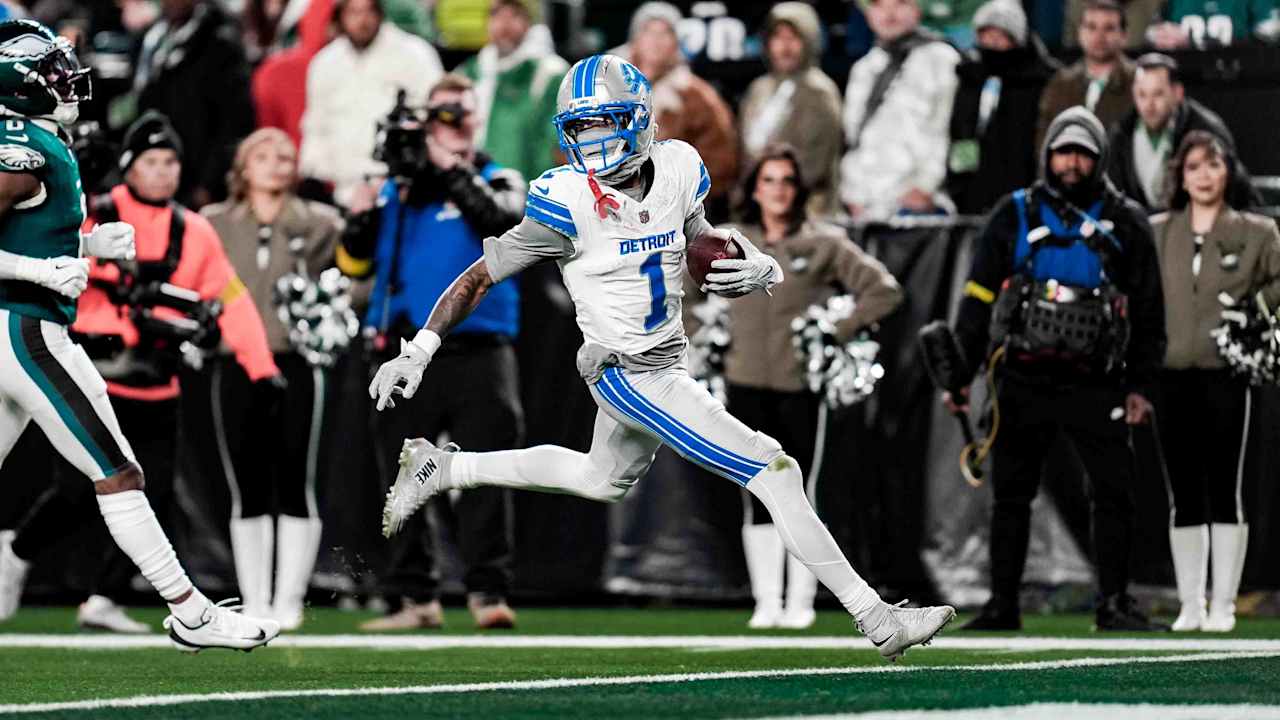 HIGHLIGHT: 40-yard TD! Williams showcases his speed on SNF