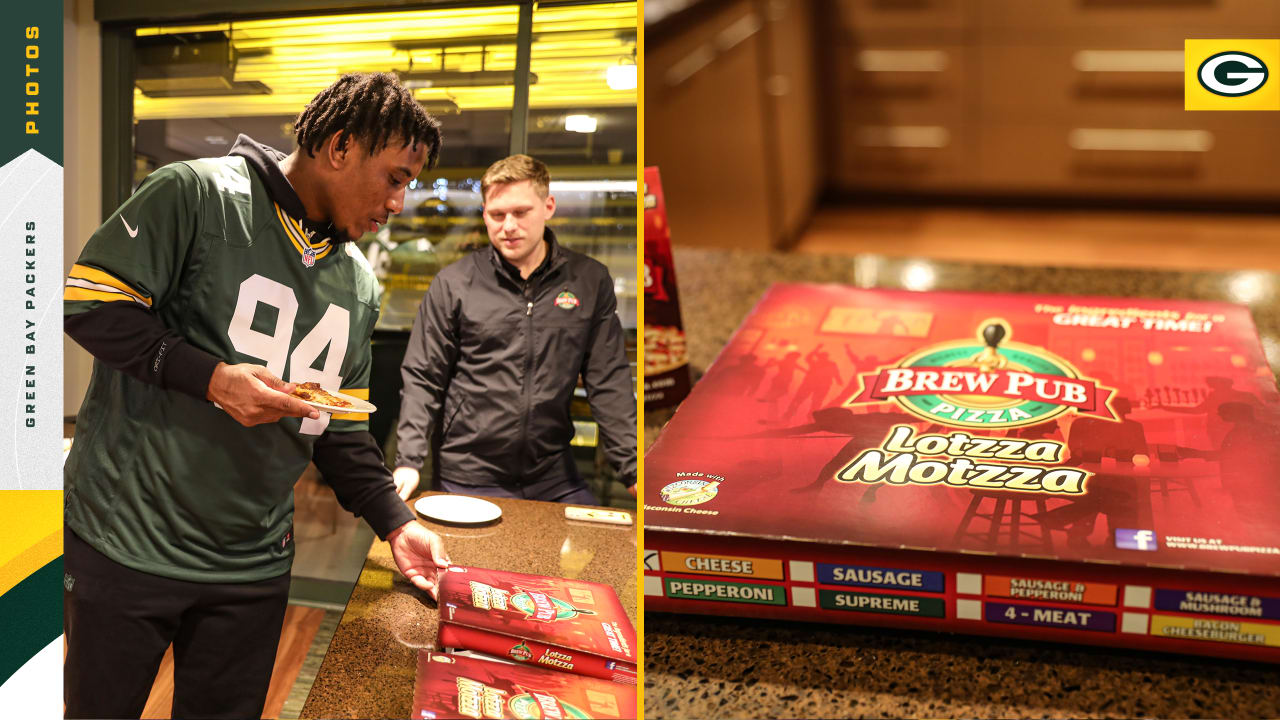 Photos: Karl Brooks joins Brew Pub for pizza party at Lambeau Field