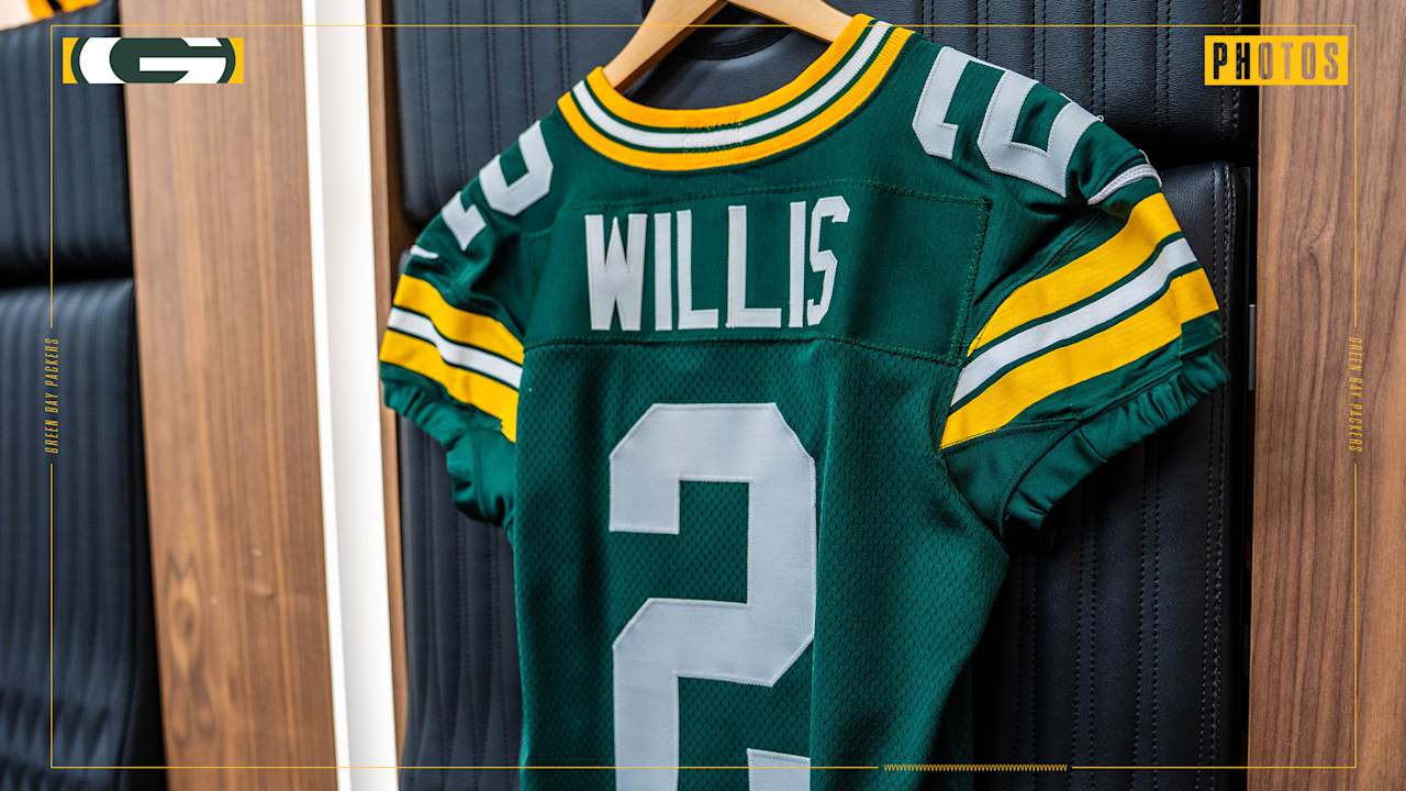 Photos: Packers' equipment staff preps locker room ahead of matchup vs ...