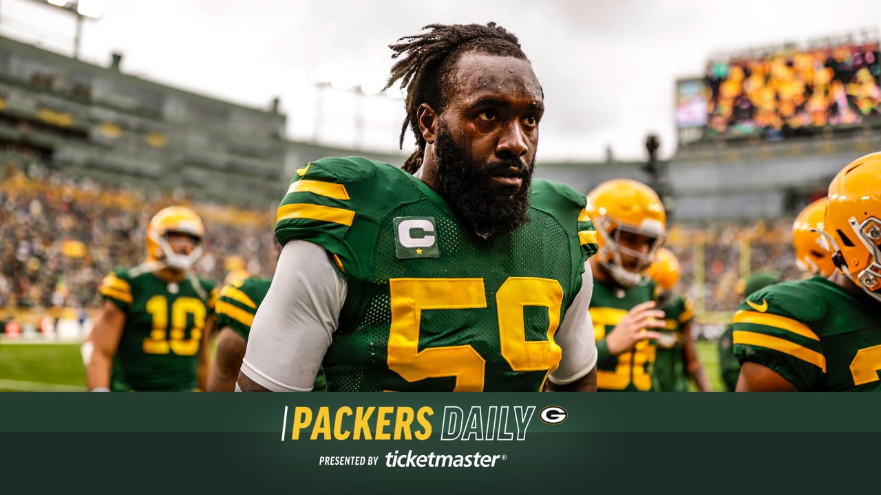 Packers Daily: Giving back
