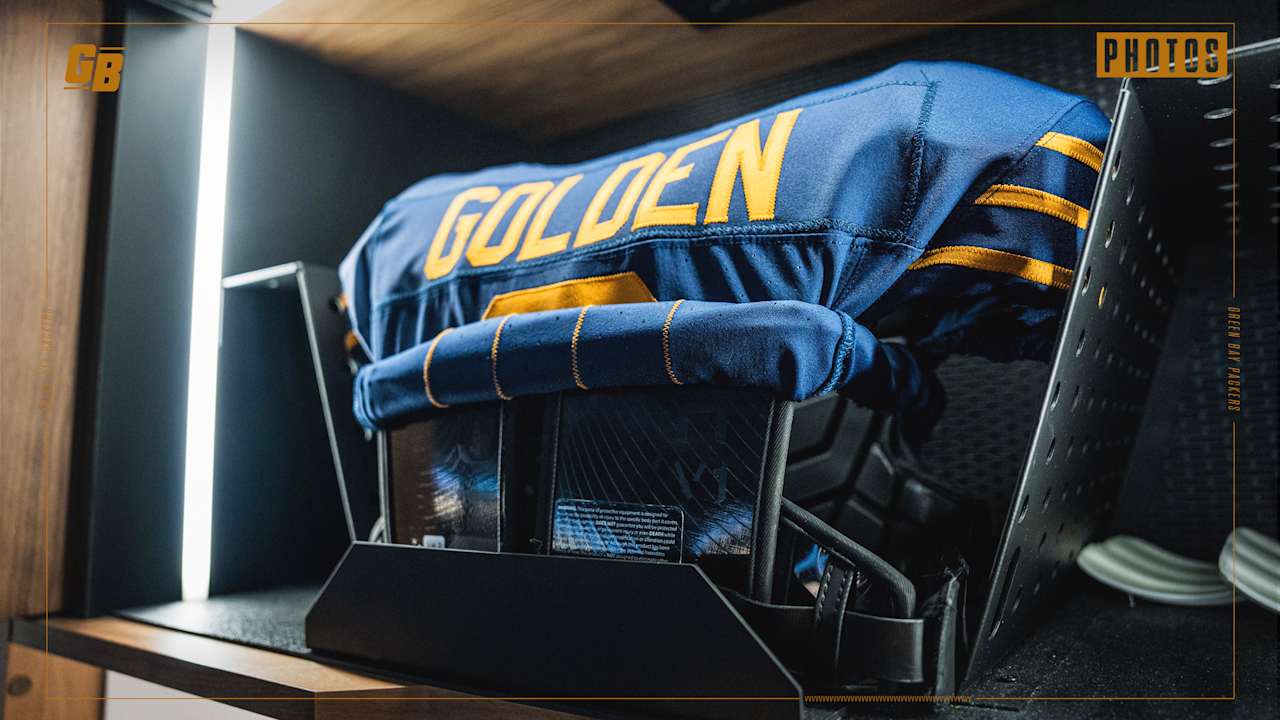 Photos: Packers' equipment staff preps 1923 Classic uniforms for Week 9 ...