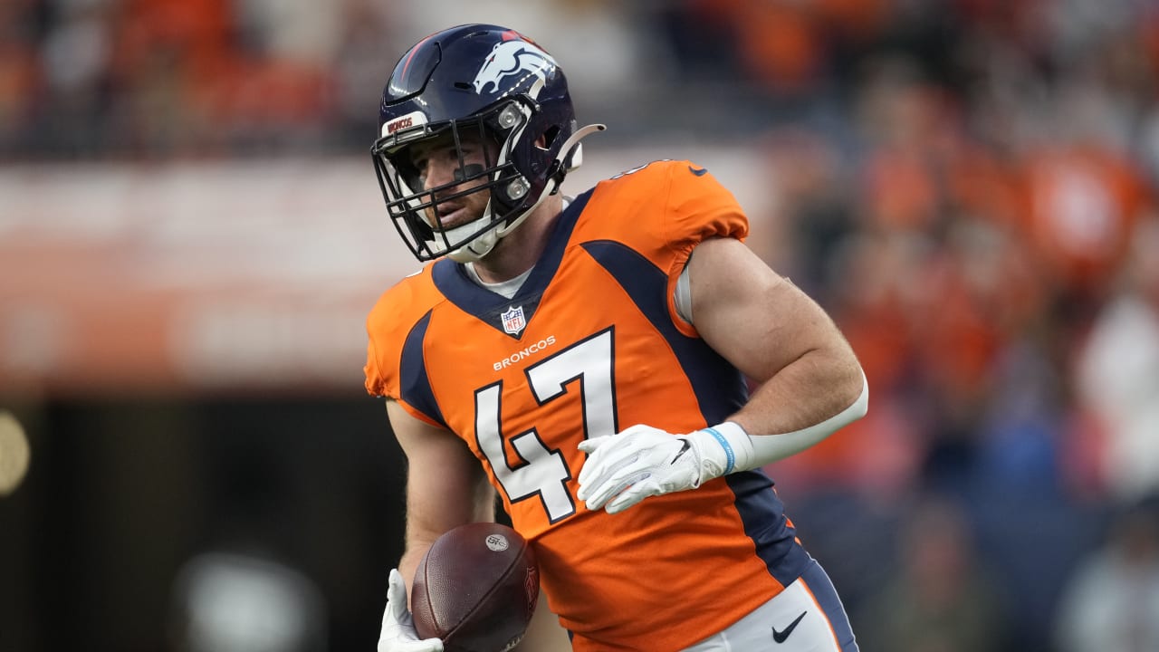 Report: Panthers to add Broncos LB Josey Jewell