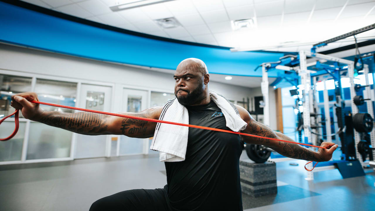 A'Shawn Robinson brings size, and earned wisdom up front