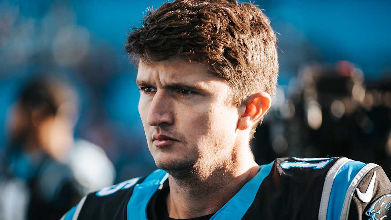 Panthers sign kicker Matthew Wright