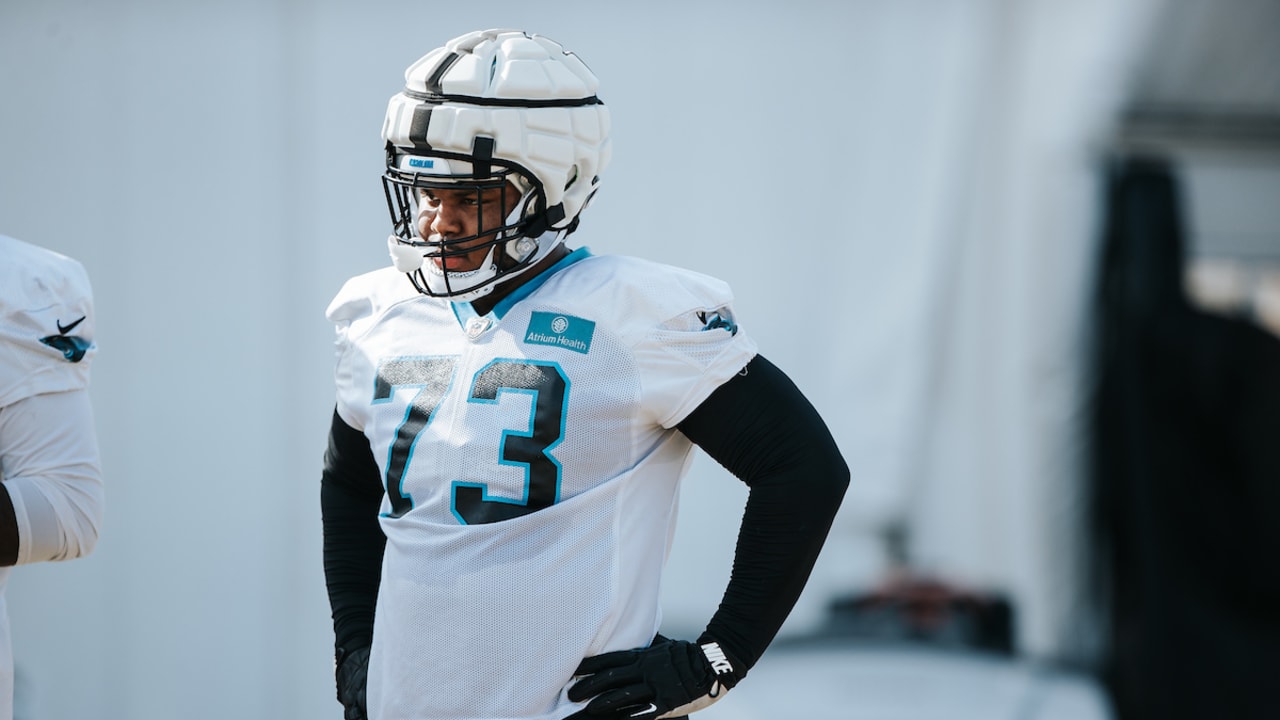 Offensive lineman Ilm Manning added to active roster