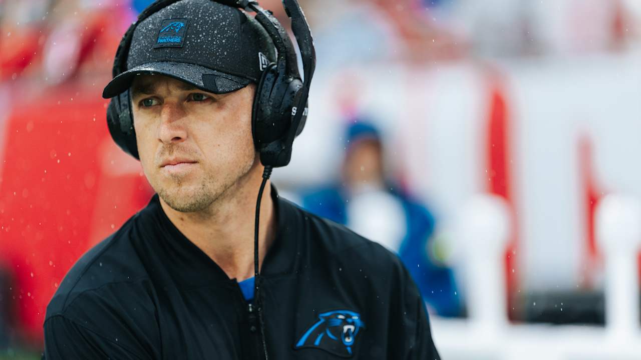 Dave Canales: Offensive coordinator Brad Idzik to call plays in 2026