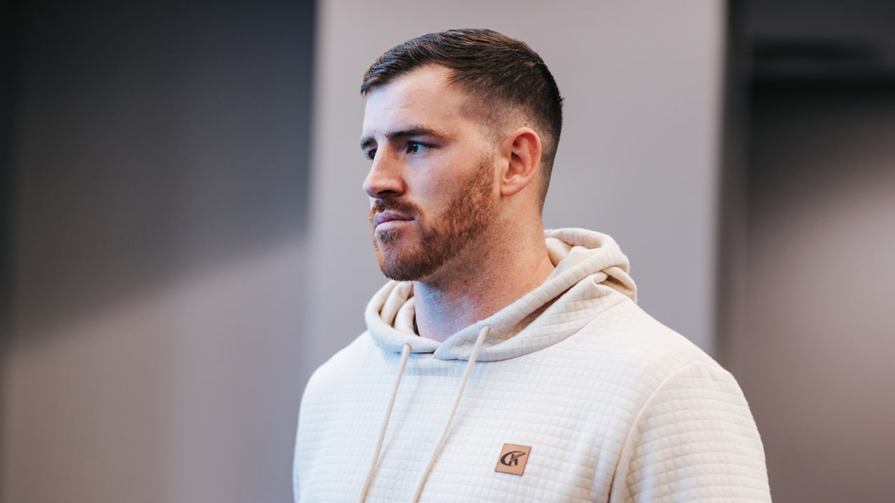 Taking the long way home, Jewell arrives to his new team