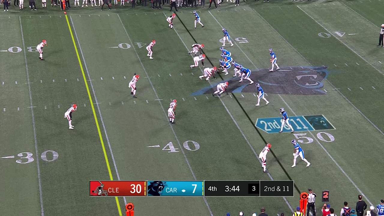 T.J. Luther's contact balance is off the charts on 26-yard catch and run