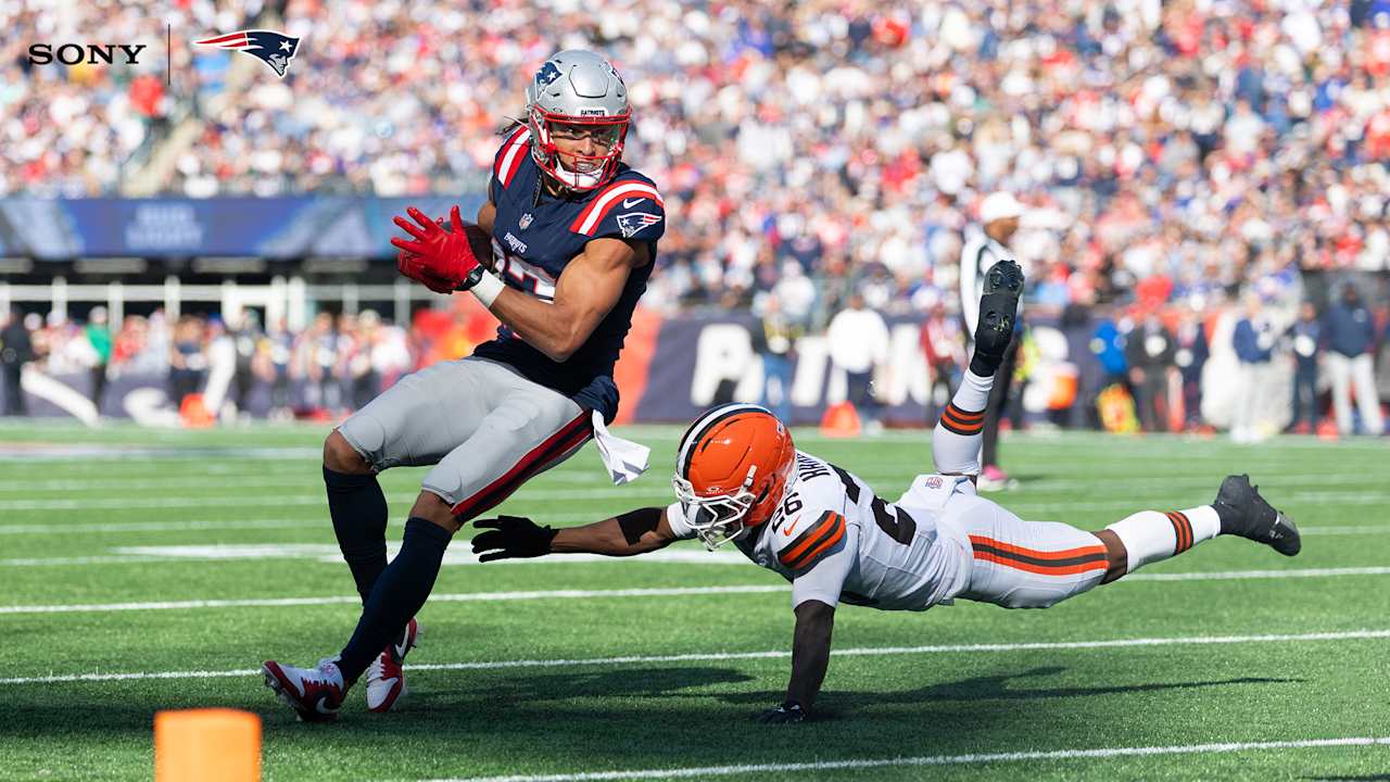 Best Game Photos from the Patriots victory over the Cleveland Browns ...