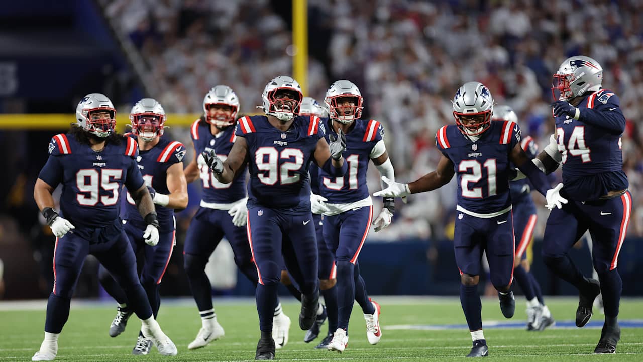 Joshua Farmer recovers Josh Allen's Fumble