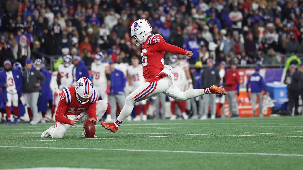 Borregales' 28-yard FG gets Pats to 30-point mark in a first half for ...