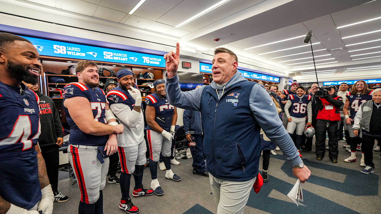 Inside the Patriots Locker After Playoff Win Over Chargers | Postgame ...