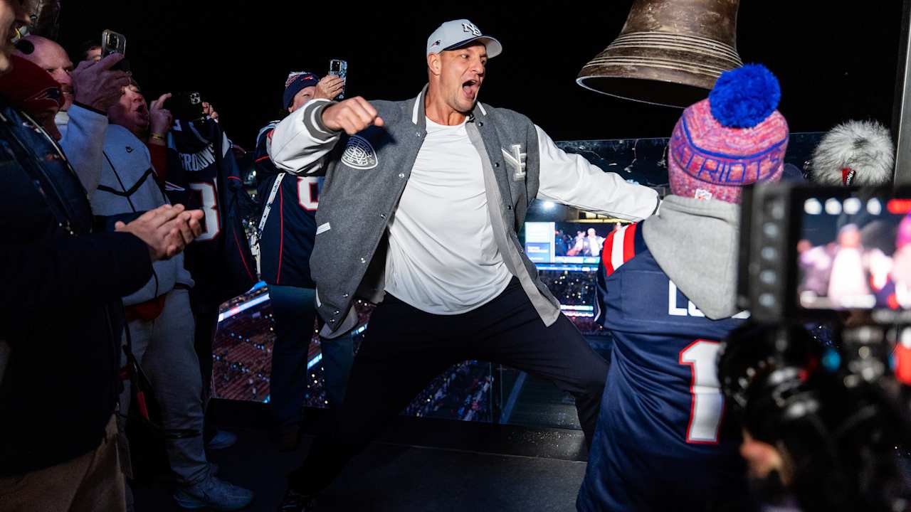 Behind the Scenes: Rob Gronkowski Signs a One-Day Contract to Retire a ...