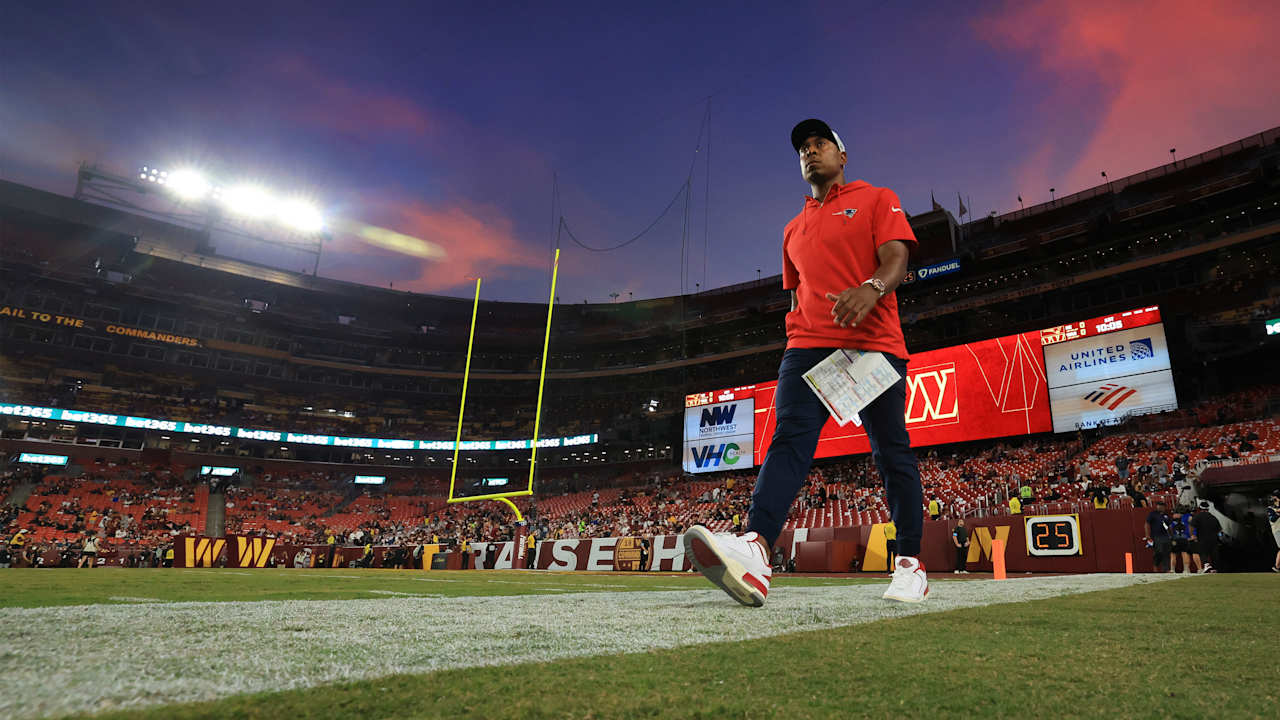 Patriots Notebook: Defense Gets Ready to Rumble in the Jungle