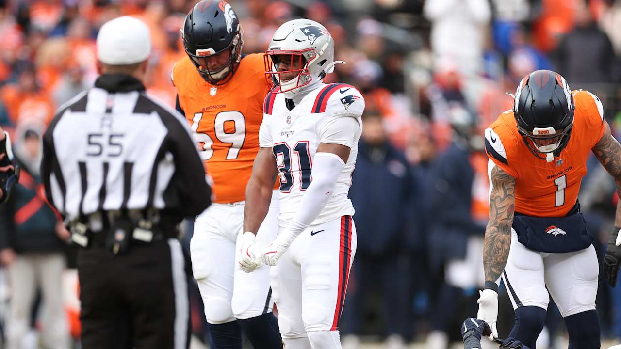 Craig Woodson forces Broncos to turnover ball on downs via sticky pass ...