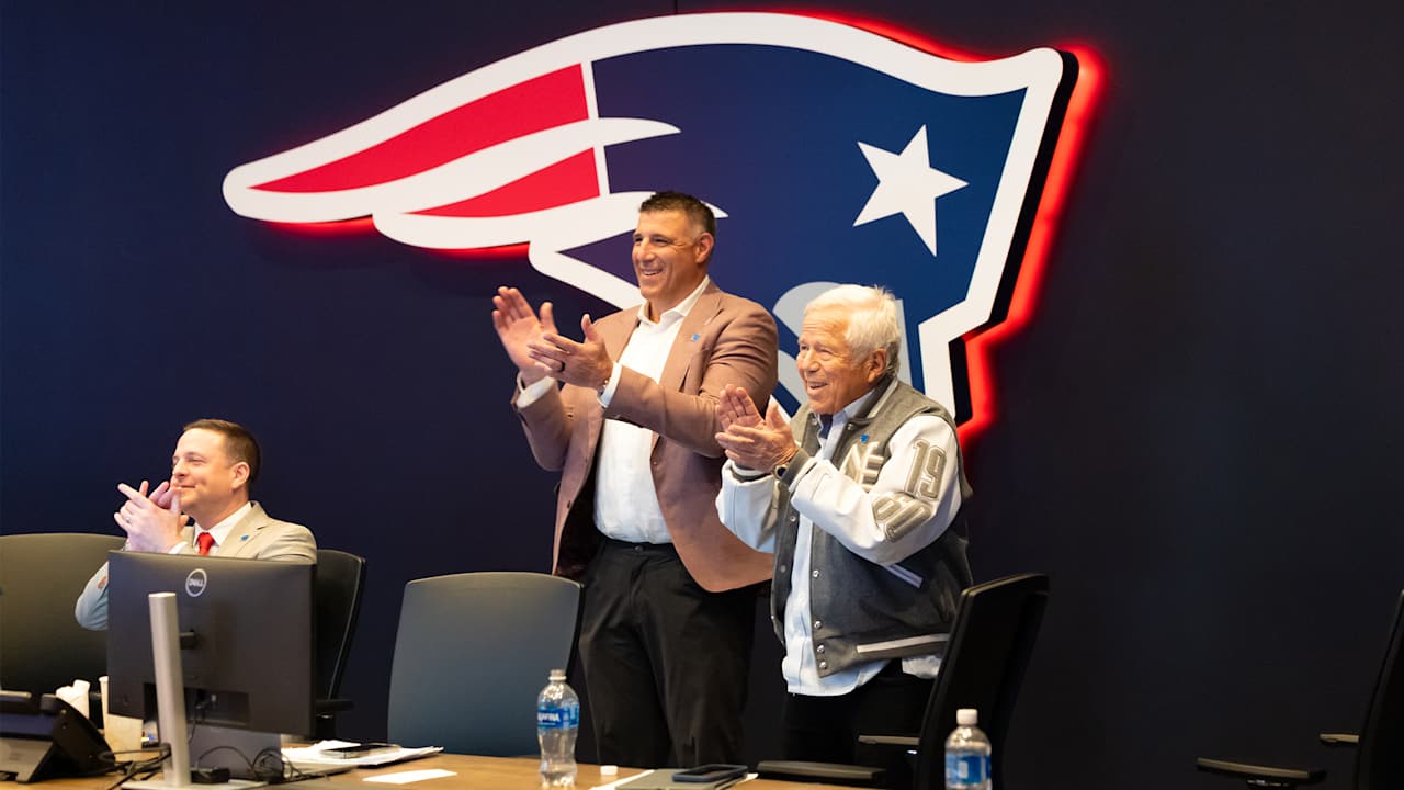 Photos: Behind the scenes inside the Patriots Draft Room during the ...