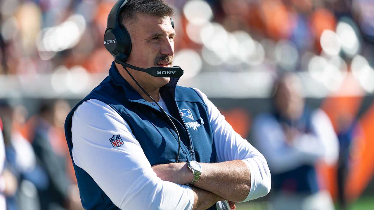 Mike Vrabel’s mustache going almost as strong as Patriots’ win streak ...