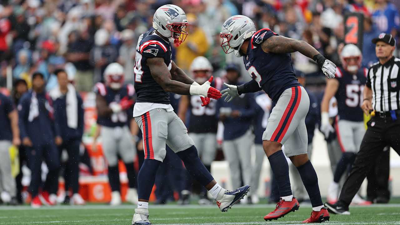 Patriots swarm Smith for monster 10-yard sack