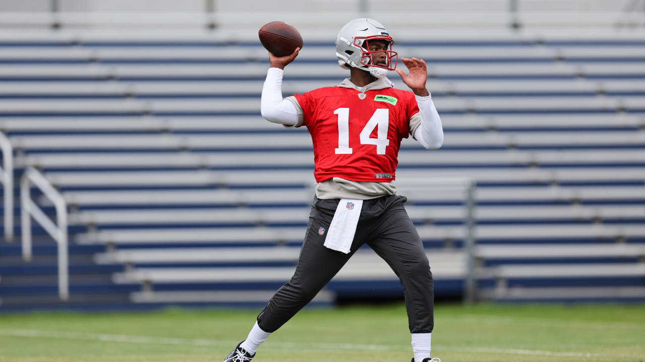 Jacoby Brissett Talks Return to Patriots, Mentoring Drake Maye, and More