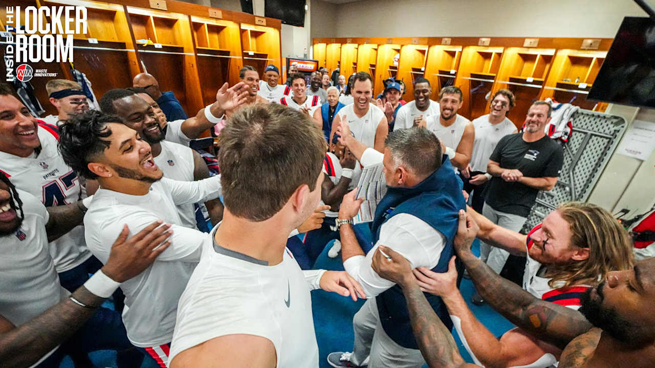 Photos: Patriots Celebrate Win over the Titans on the Field and in the ...