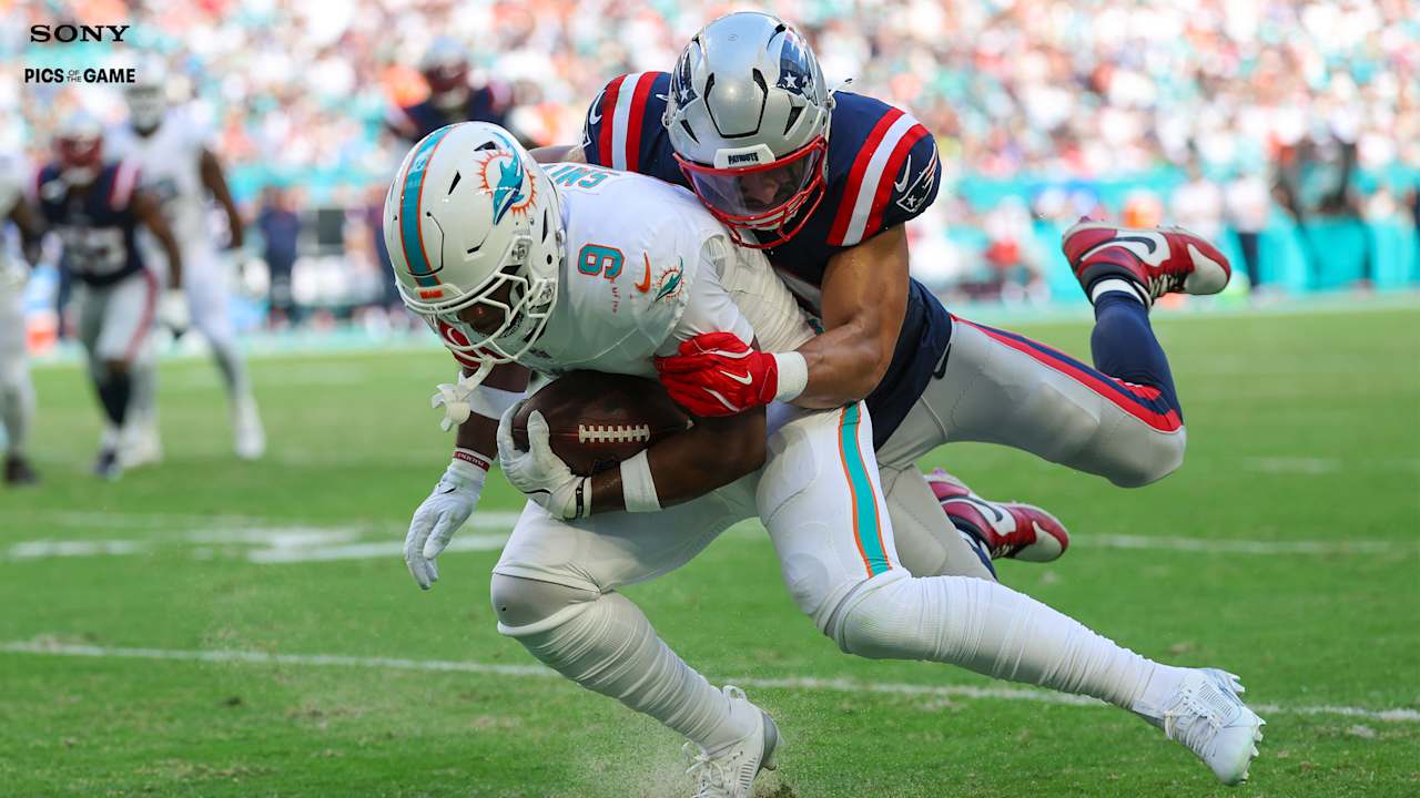 Best Game Photos: Patriots vs. Dolphins, Presented by Sony