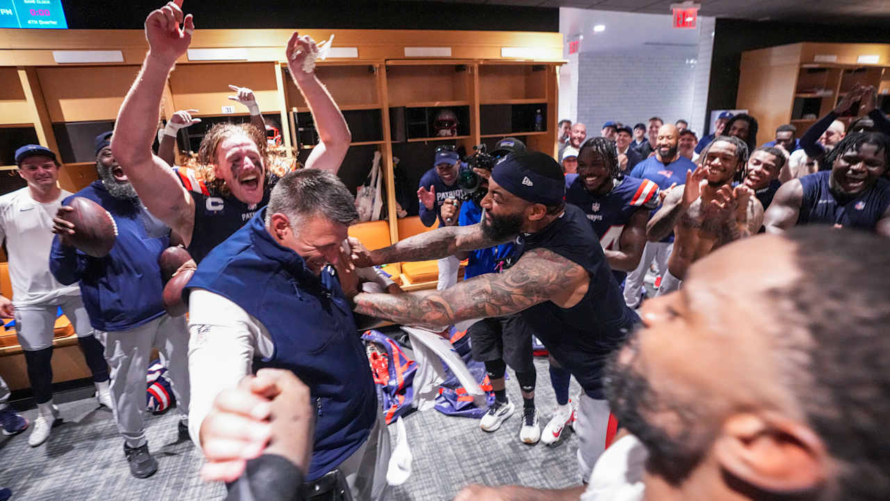 Photos: Patriots Celebrate Win Over the Dolphins in the Locker Room