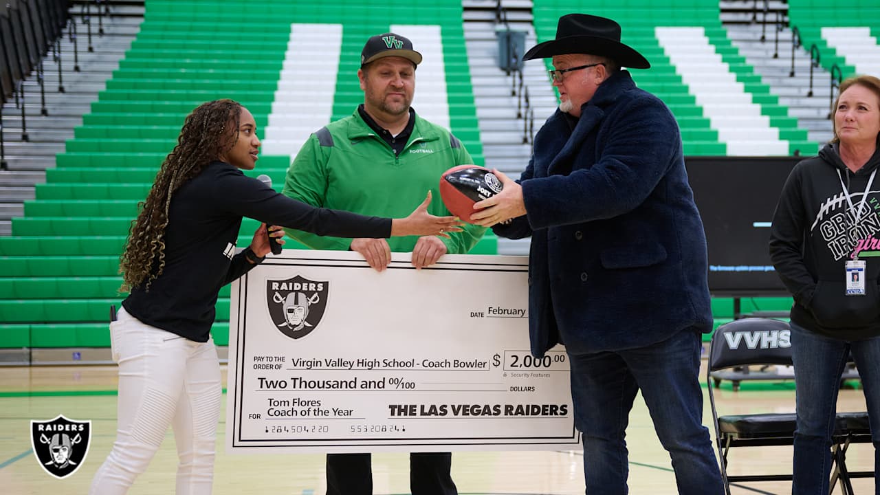 Photos: 2025 Tom Flores Coach of the Year