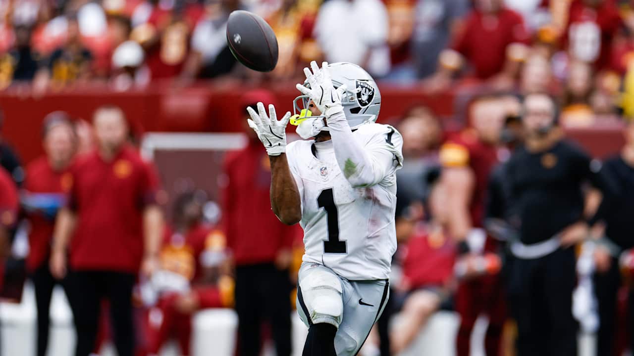 Tre Tucker nominated for FedEx Air & Ground Player of the Week after ...