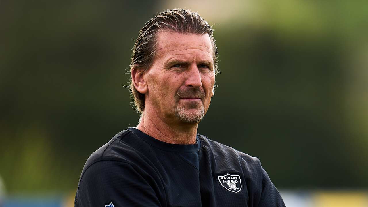 Q&A: Quarterbacks coach Greg Olson brings passion, familiarity to the ...
