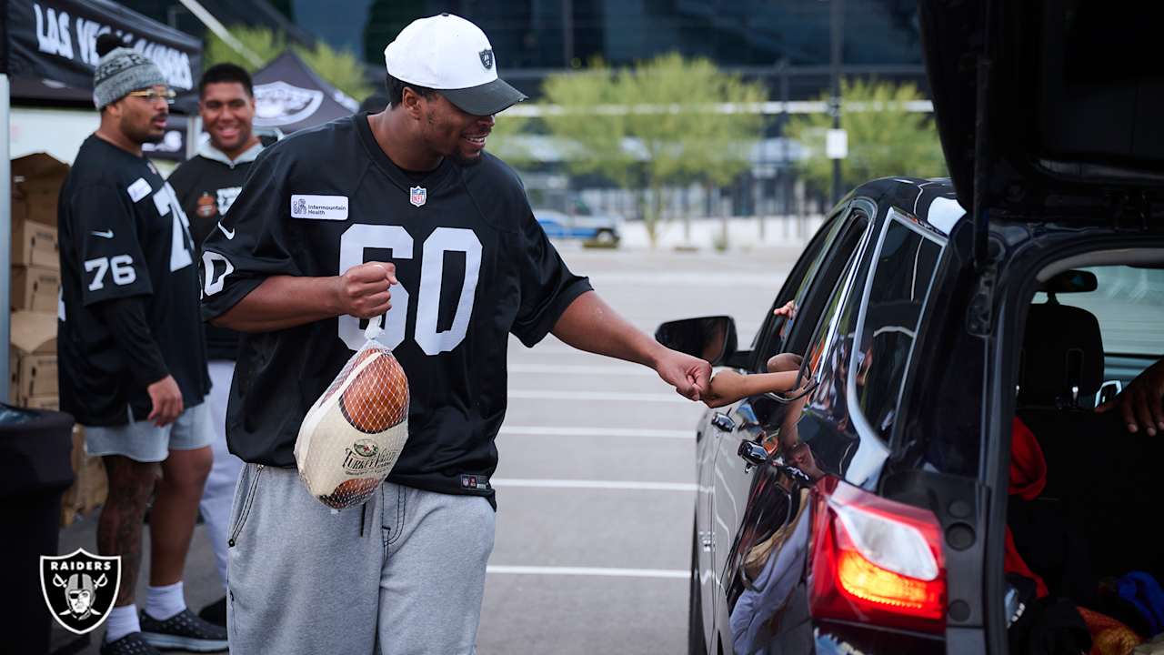 Las Vegas Raiders partner with Three Square Food Bank to host 'Turkey ...