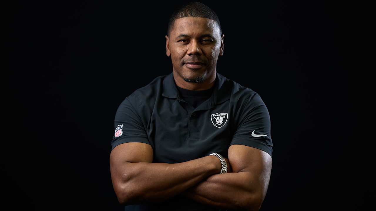 Q&A: Get to know running backs coach Deland McCullough