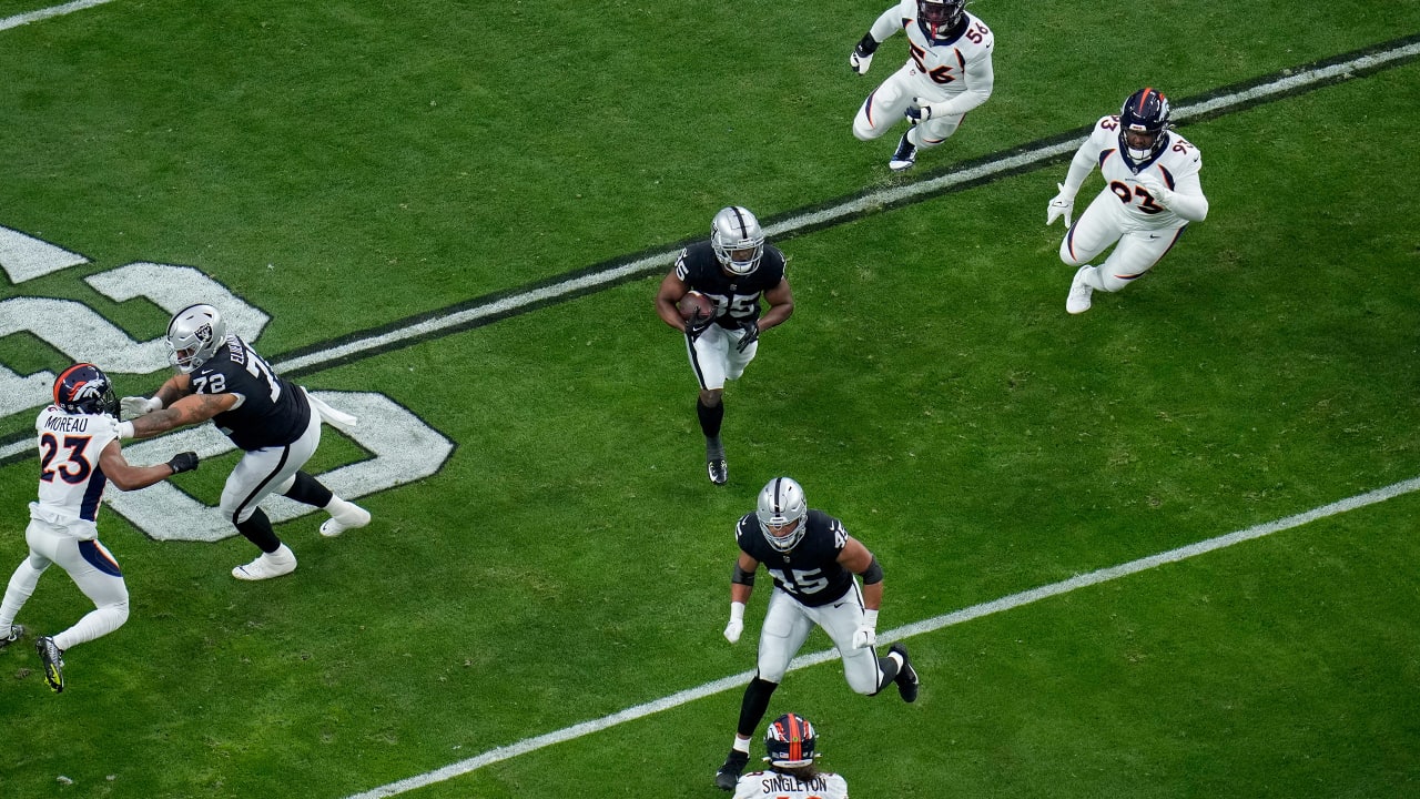 Zamir White 12-yard run | Raiders 2023 Week 18 Highlights vs. Denver Broncos