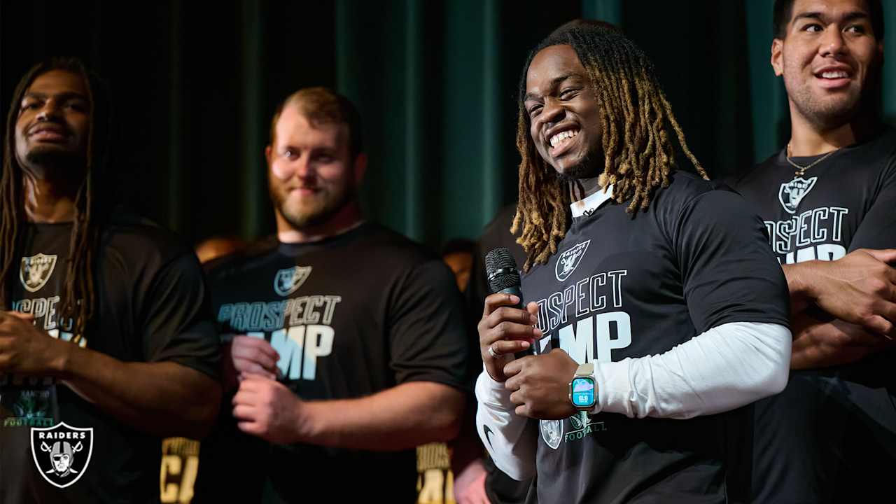 Photos: Raiders rookies talk to youth at Prospect Camp